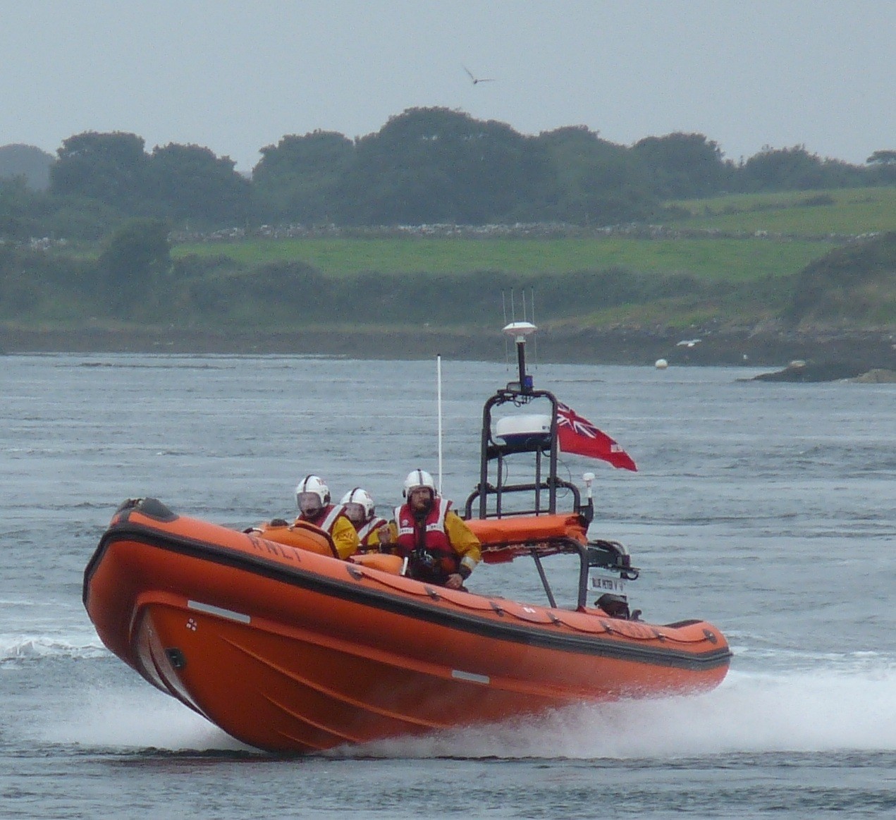 Portaferry RNLI assist angling vessel in difficulty off the South Rock ...