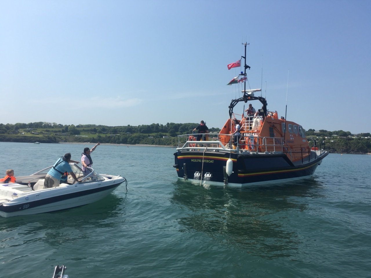 Moelfre RNLI volunteer lifeboat crew endure a busy morning at sea | RNLI