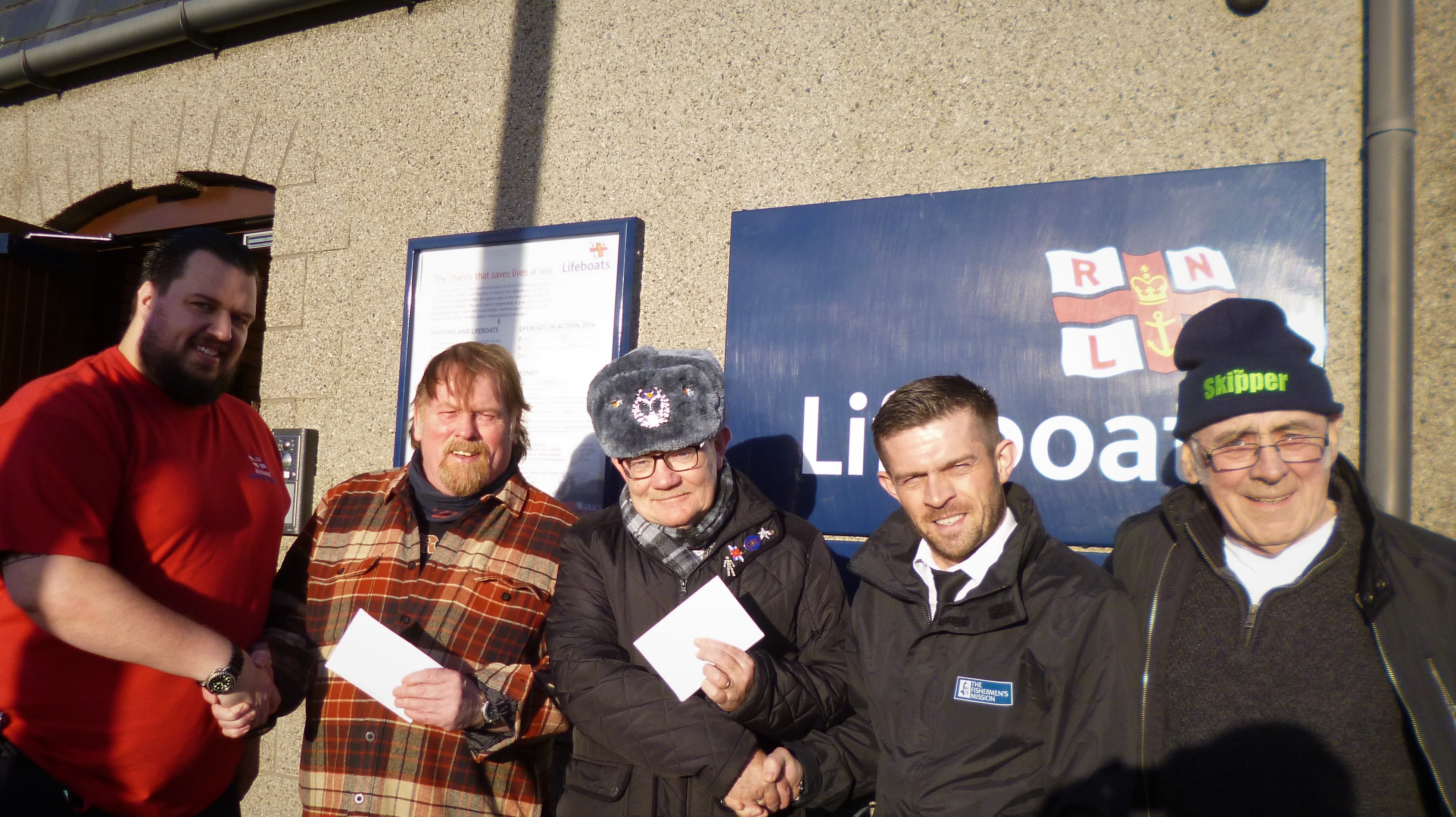 Aberdeen Lifeboat nets a catch from Aberdeen X Trawlermen | RNLI
