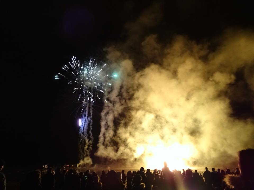 Community bonfire night displays raise thousands for the RNLI | RNLI