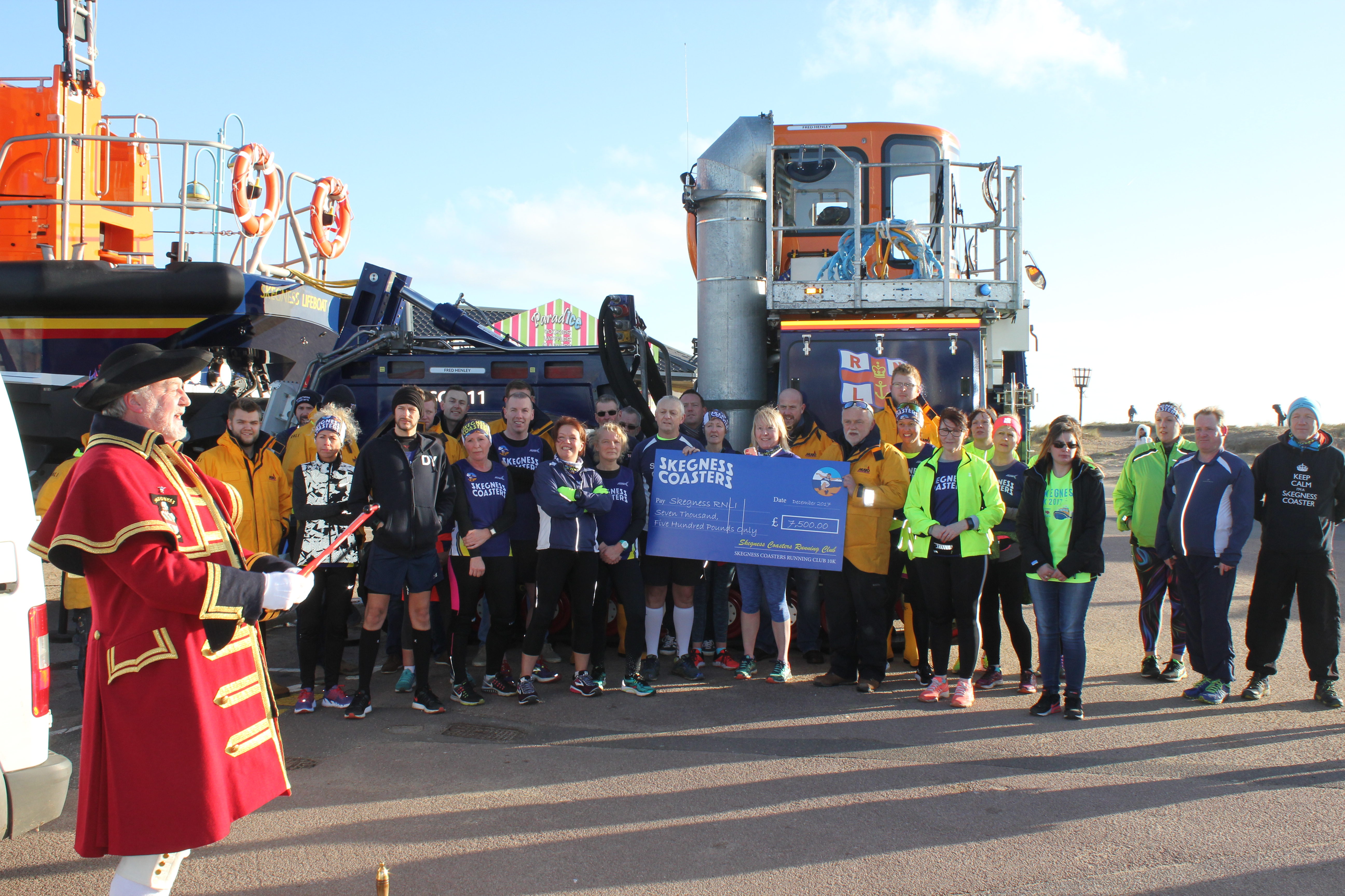 Skegness Coasters run that extra mile for RNLI | RNLI