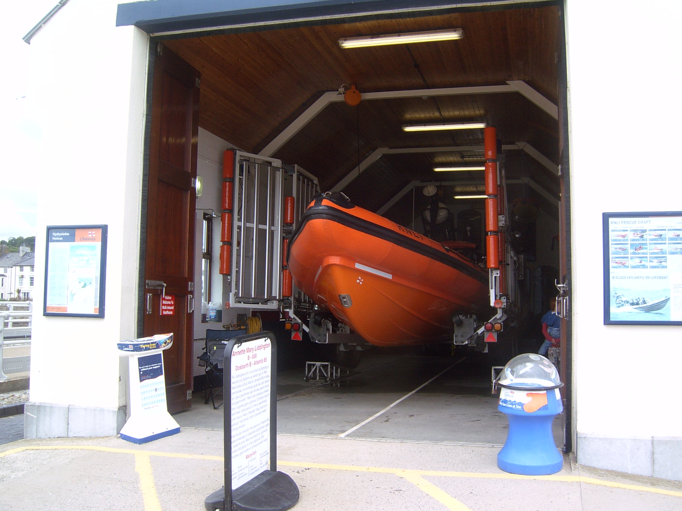 Beaumaris lifeboat crew use their feet to attend incident near lifeboat ...