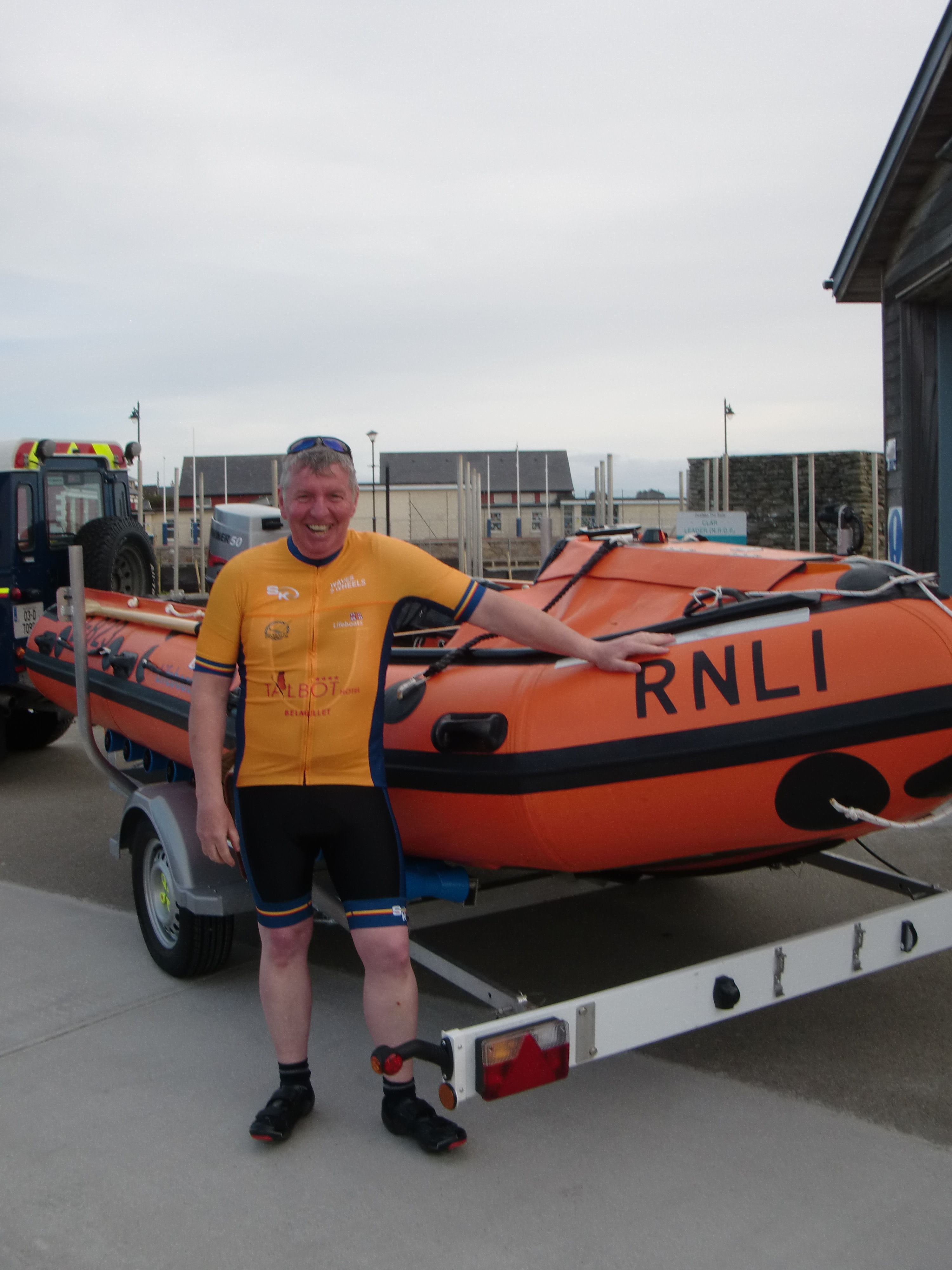 Lifeboat crew swap boats for bikes in 150km cycle from Sligo to ...