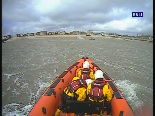 Clacton RNLI training in challenging conditions | RNLI