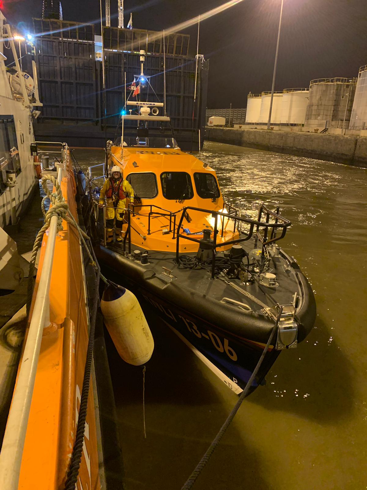 Wind farm boat towed to safety by Hoylake RNLI lifeboat after ...