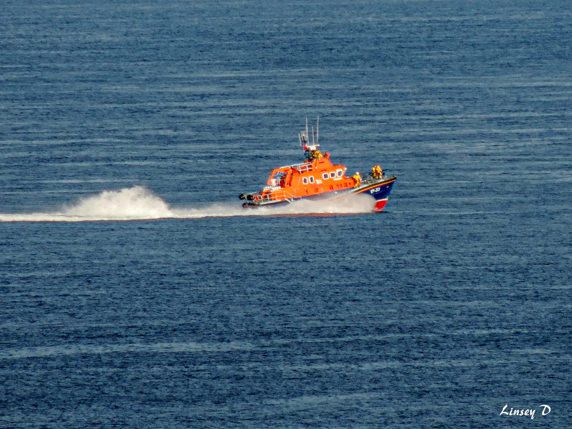 Kirkwall RNLI lifeboat in search for upturned kayak | RNLI