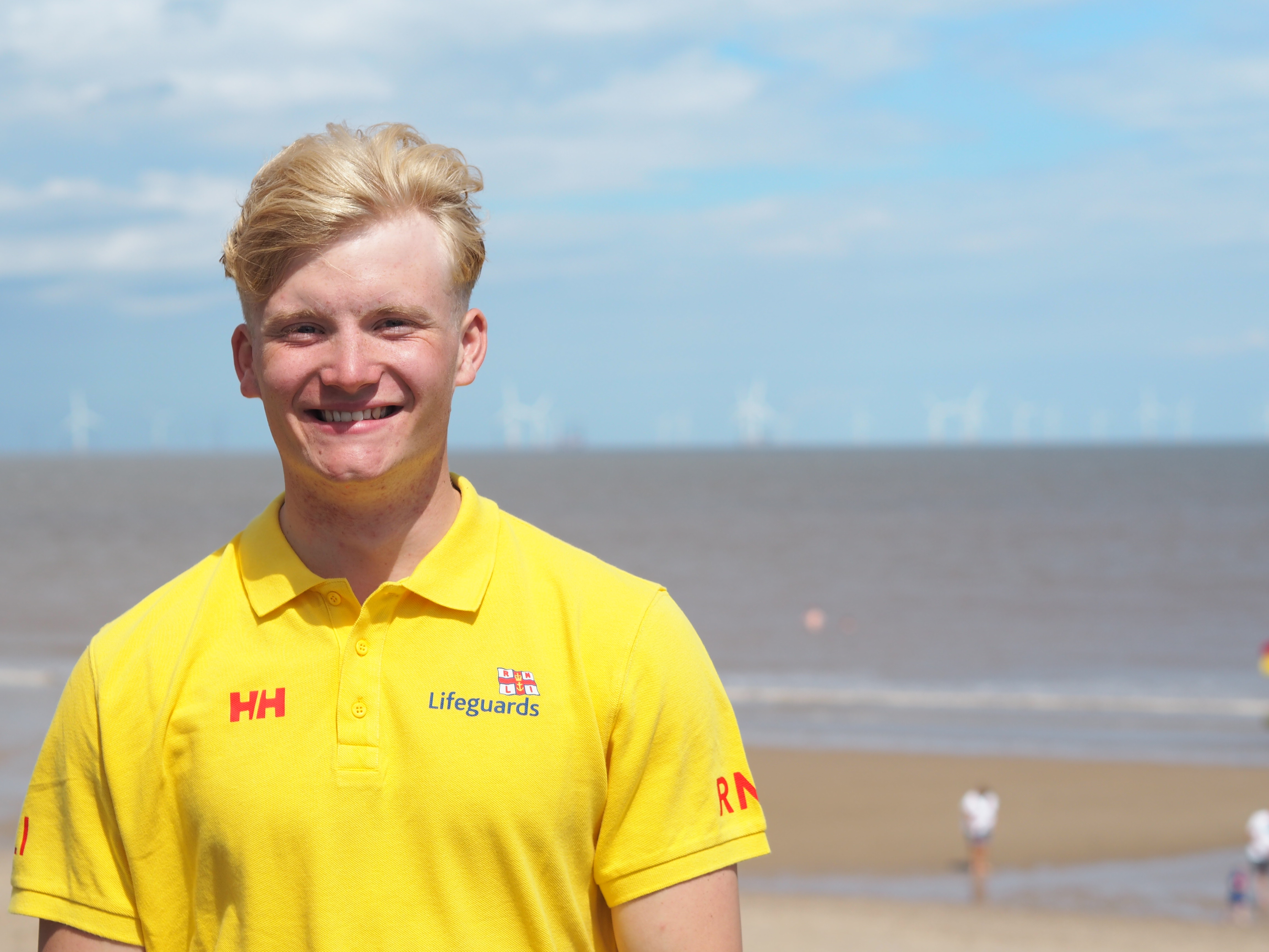 Mablethorpe lifeguards rescue brother and sister | RNLI