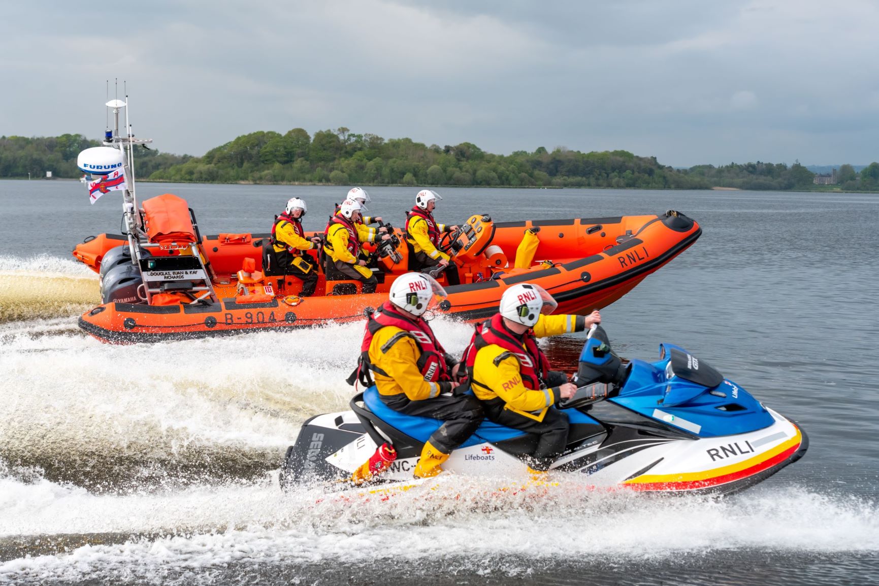 Carrybridge RNLI launch new online fundraising Just Giving Page | RNLI