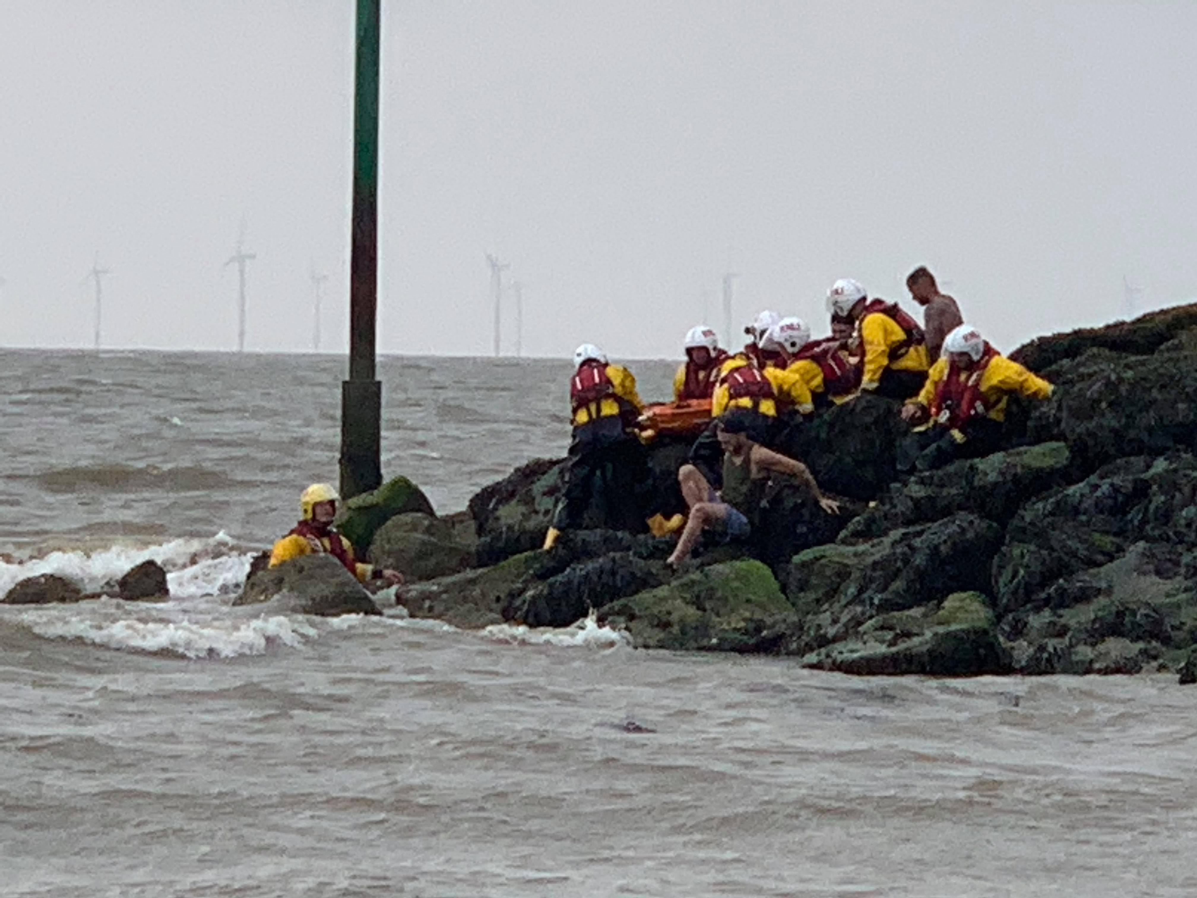 Clacton RNLI’s immediate response saves a life | RNLI