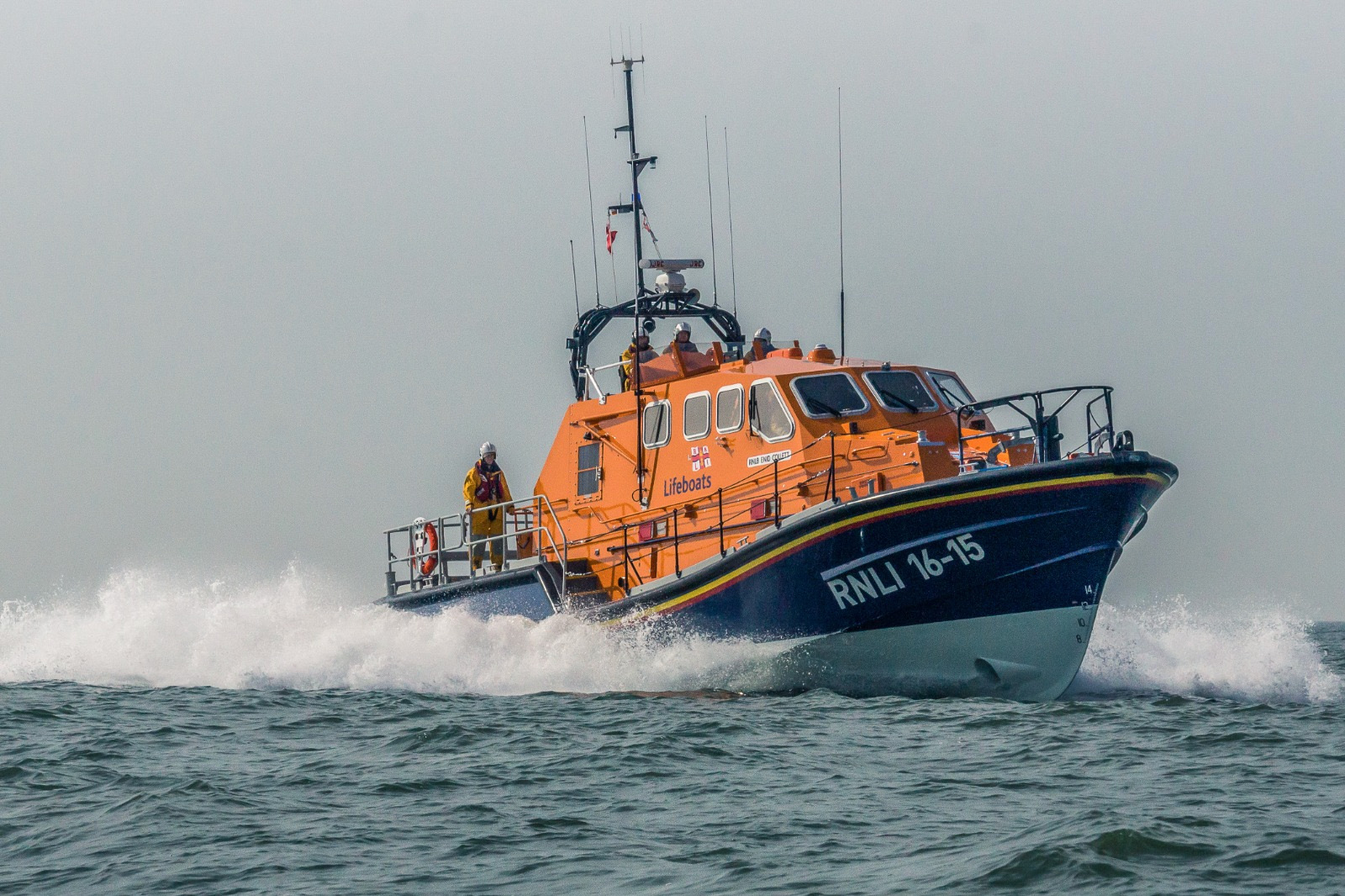 Shoreham RNLI lifeboats rescue man after his fishing vessel sinks | RNLI