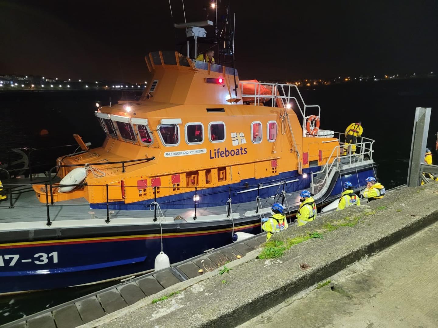Portrush RNLI carries out medical evacuation of casualty from vessel ...