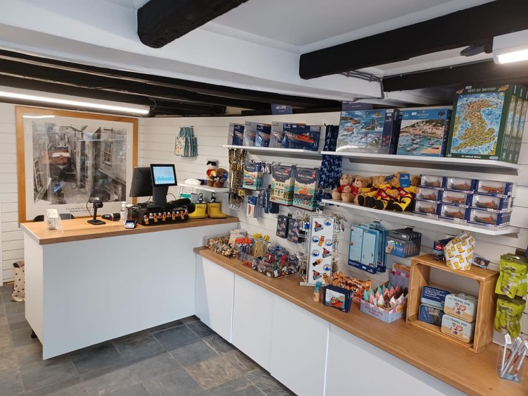 Port Isaac RNLI open new shop in the harbour | RNLI