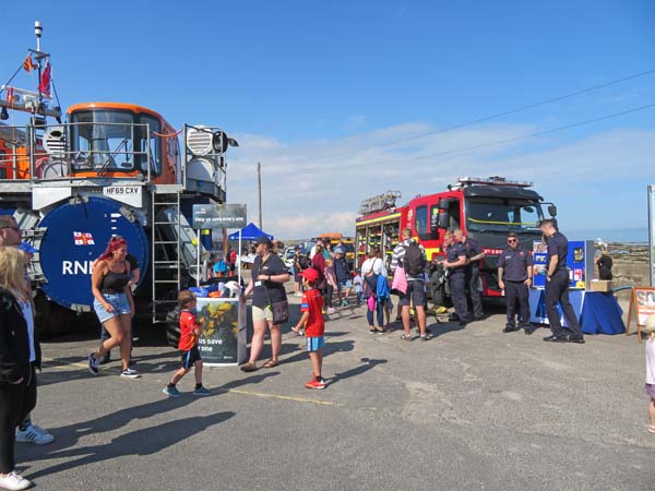 Seahouses lifeboat station hosts an Emergency Service Open Day | RNLI