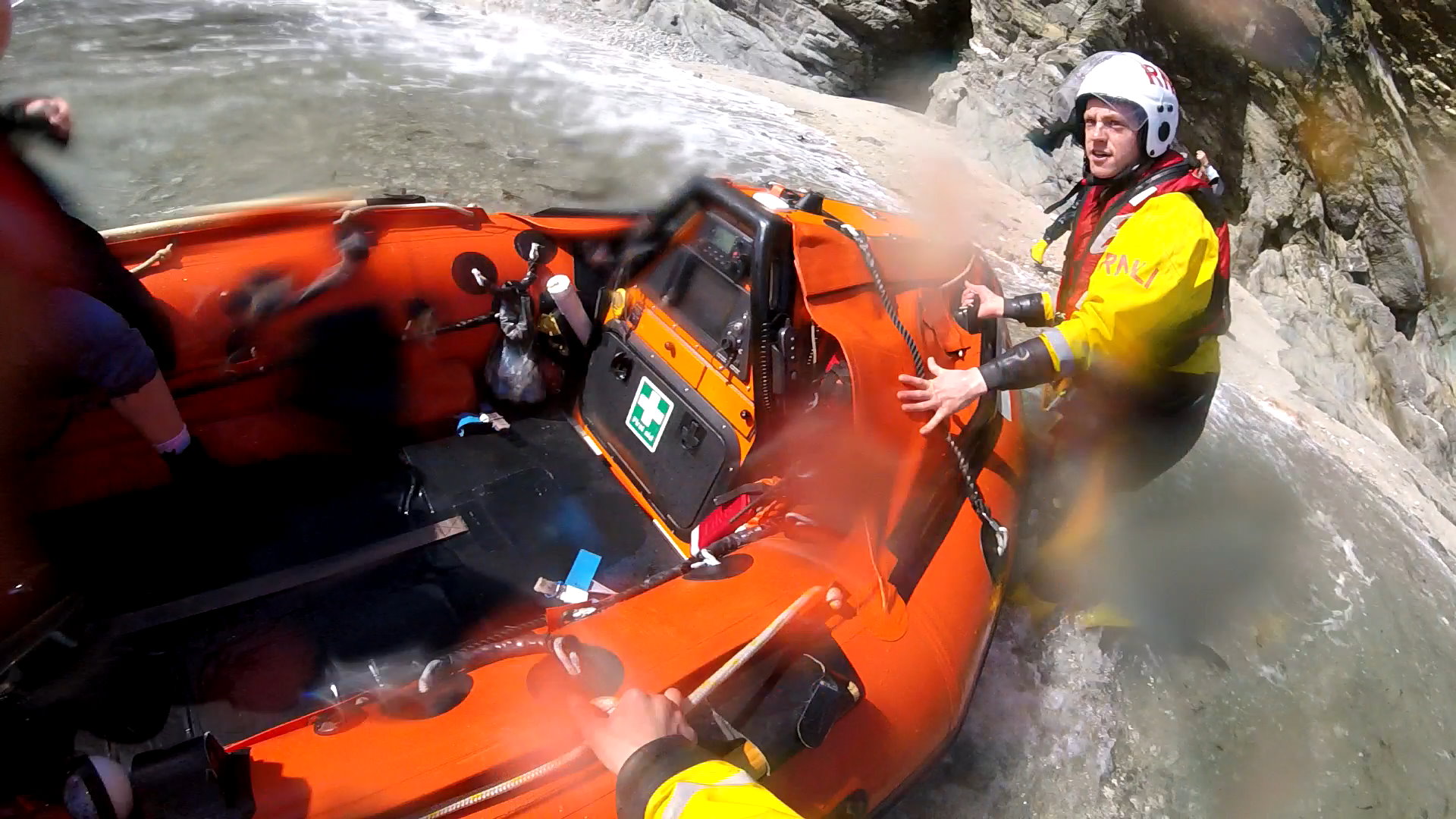 Fowey RNLI volunteers rescue 3 people and a dog cut off by tide | RNLI