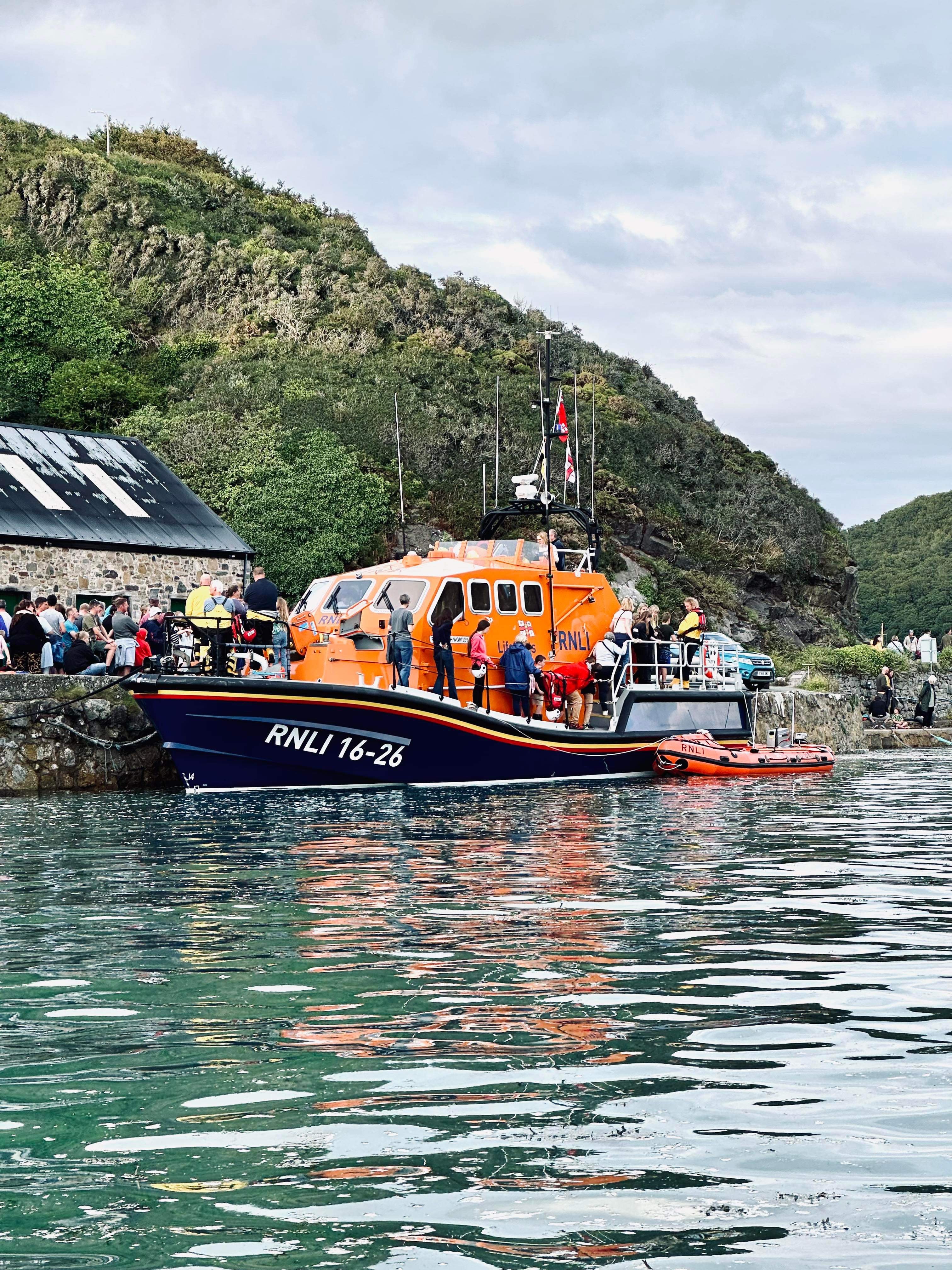 St Davids RNLI makes Solva harbour visit following rescue launch | RNLI