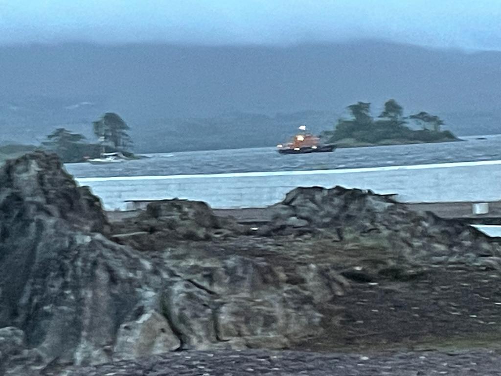 Castletownbere RNLI lifeboat battles Storm Betty to rescue yacht in Co ...