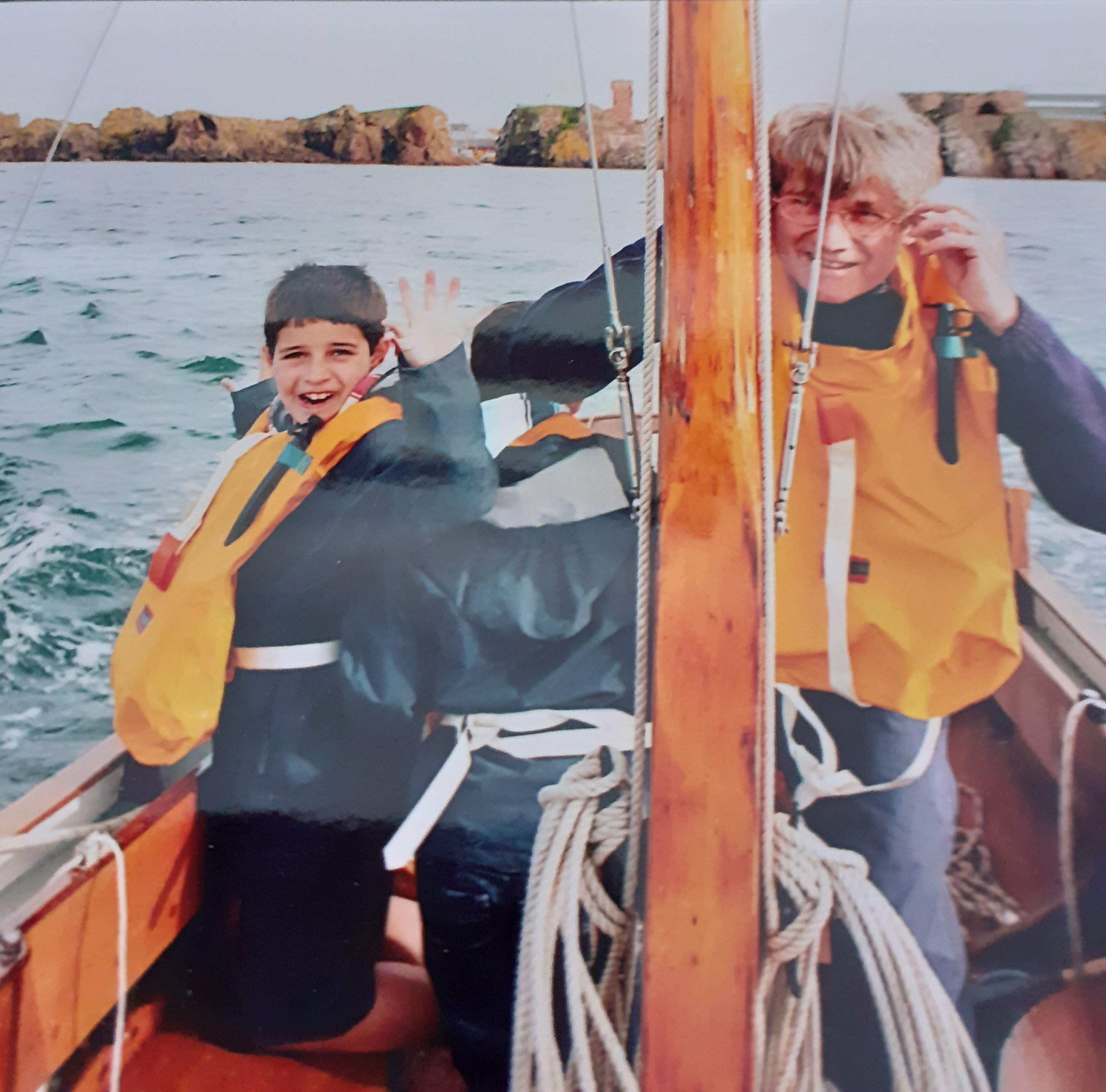 Dunbar RNLI says thank you to ‘unbelievable servant’ Rod Primrose | RNLI
