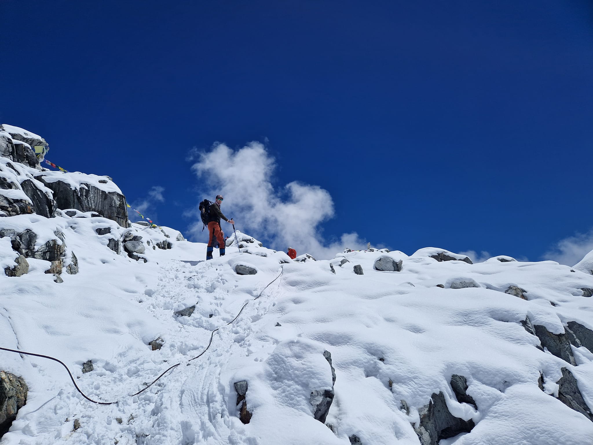 Porthcawl RNLI volunteer completes ascent to Everest Base Camp | RNLI