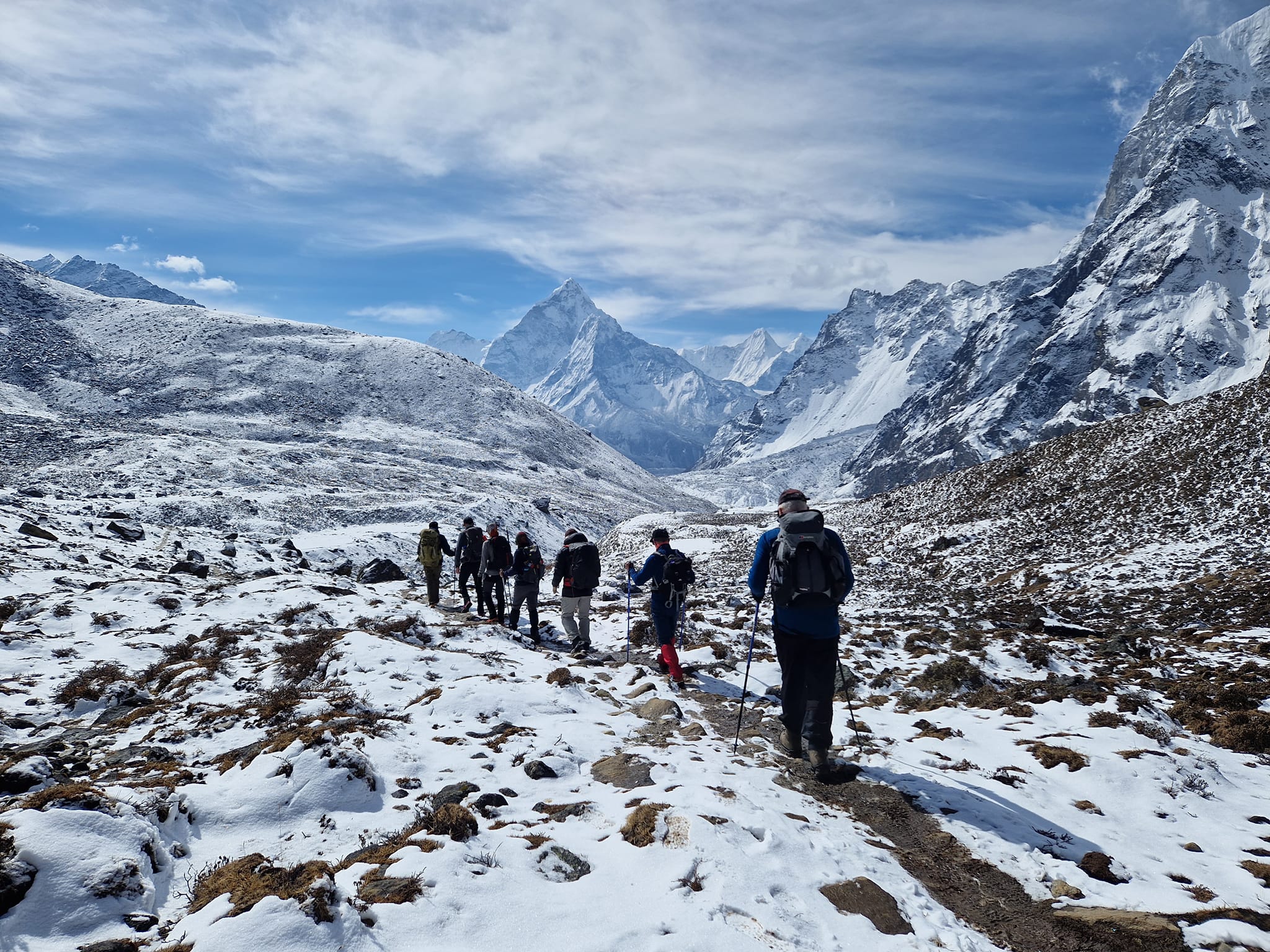 Porthcawl RNLI volunteer completes ascent to Everest Base Camp | RNLI