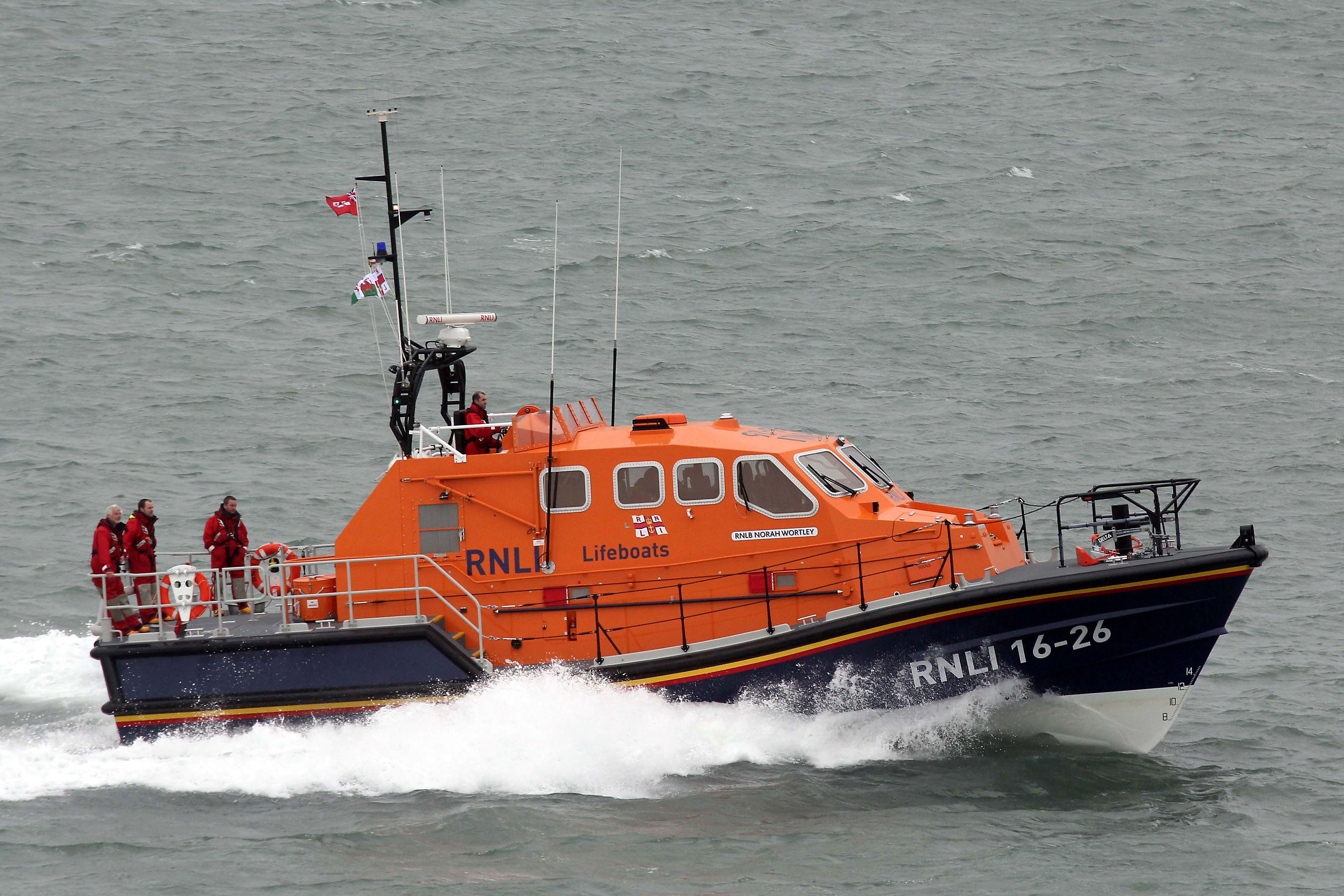 St Davids RNLI called to cruise ship in St George’s Channel | RNLI