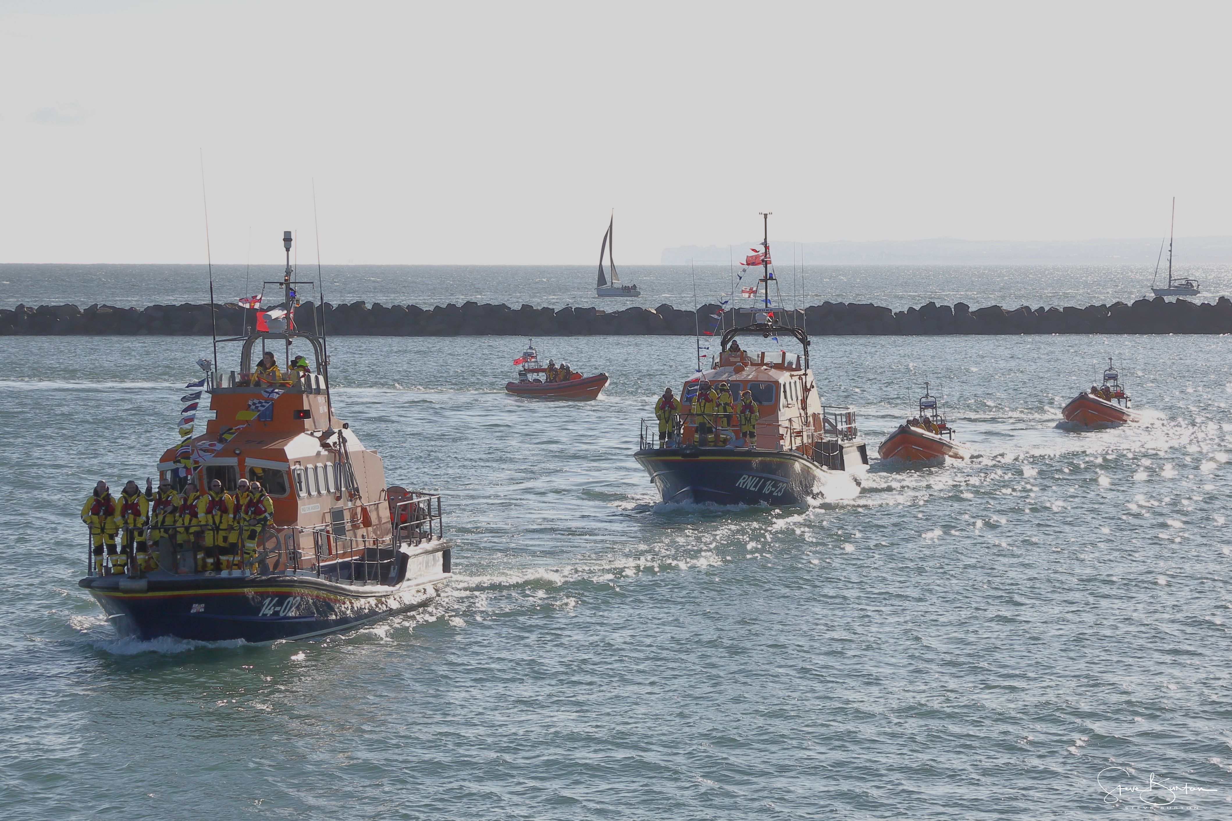 Arrival of RNLB 'Diamond Jubilee' at Ramsgate’s Royal Harbour | RNLI