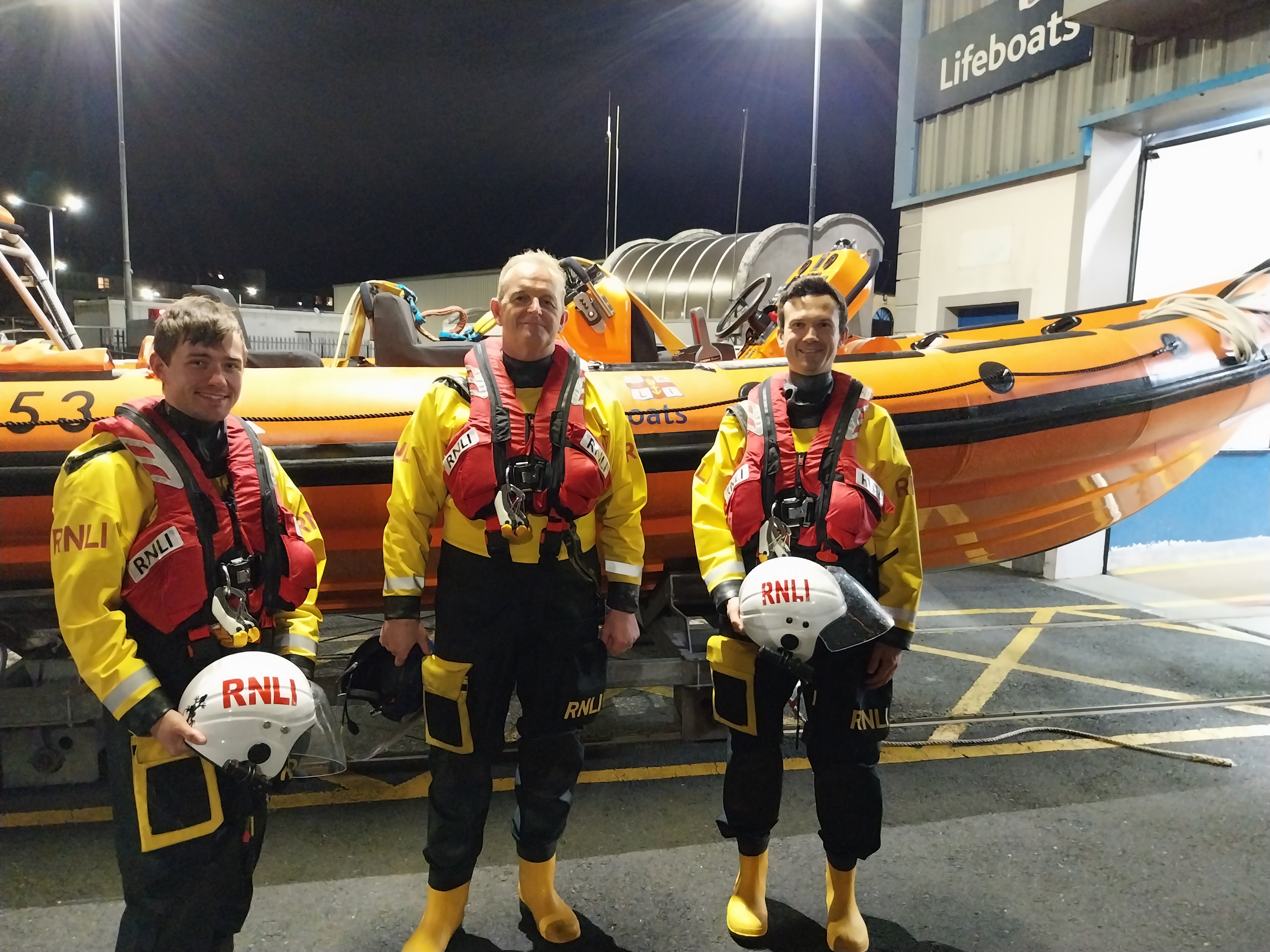 Duo of Galway RNLI volunteer crew complete training | RNLI