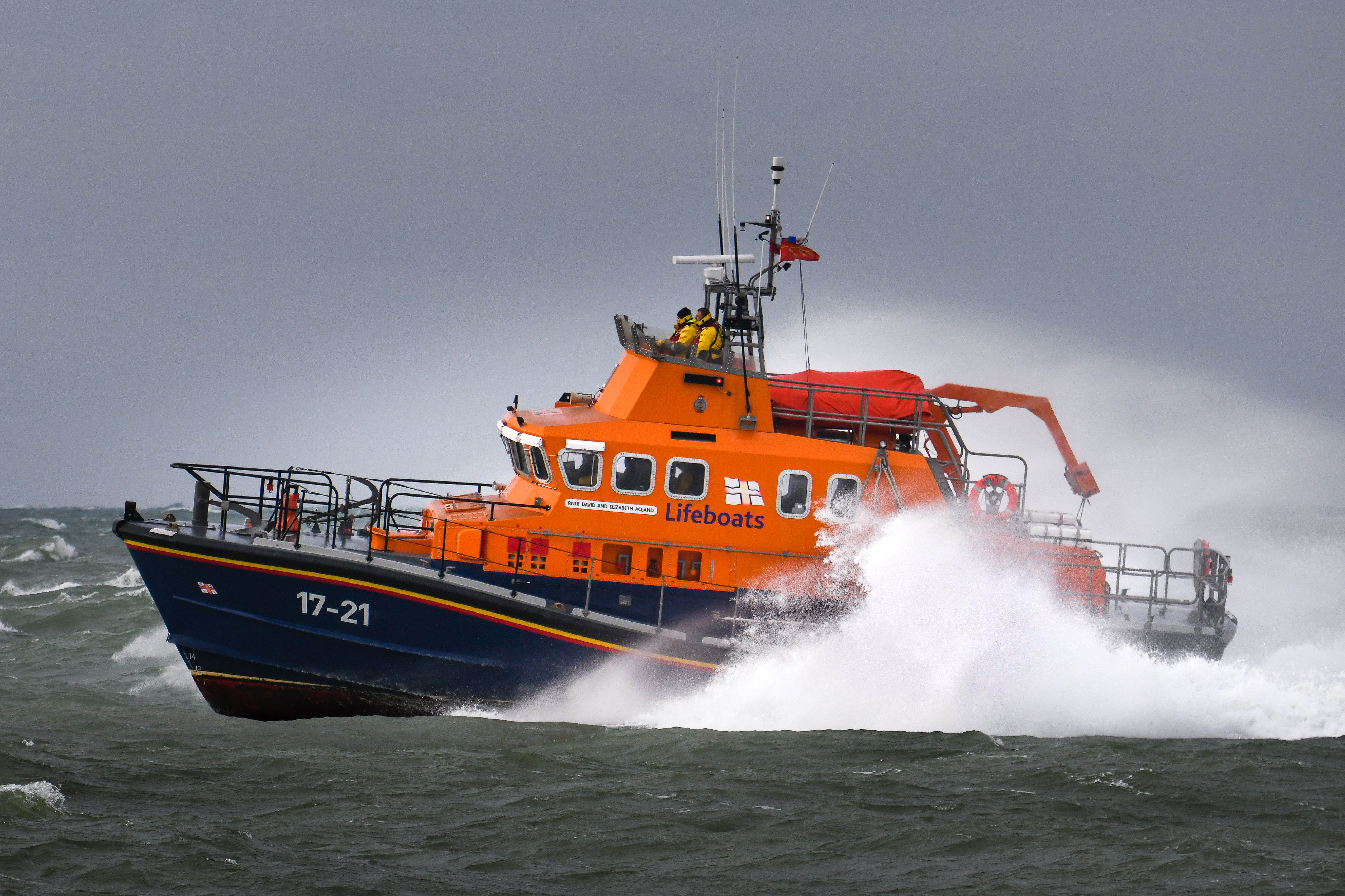 Newhaven RNLI launched to storm stricken yacht | RNLI