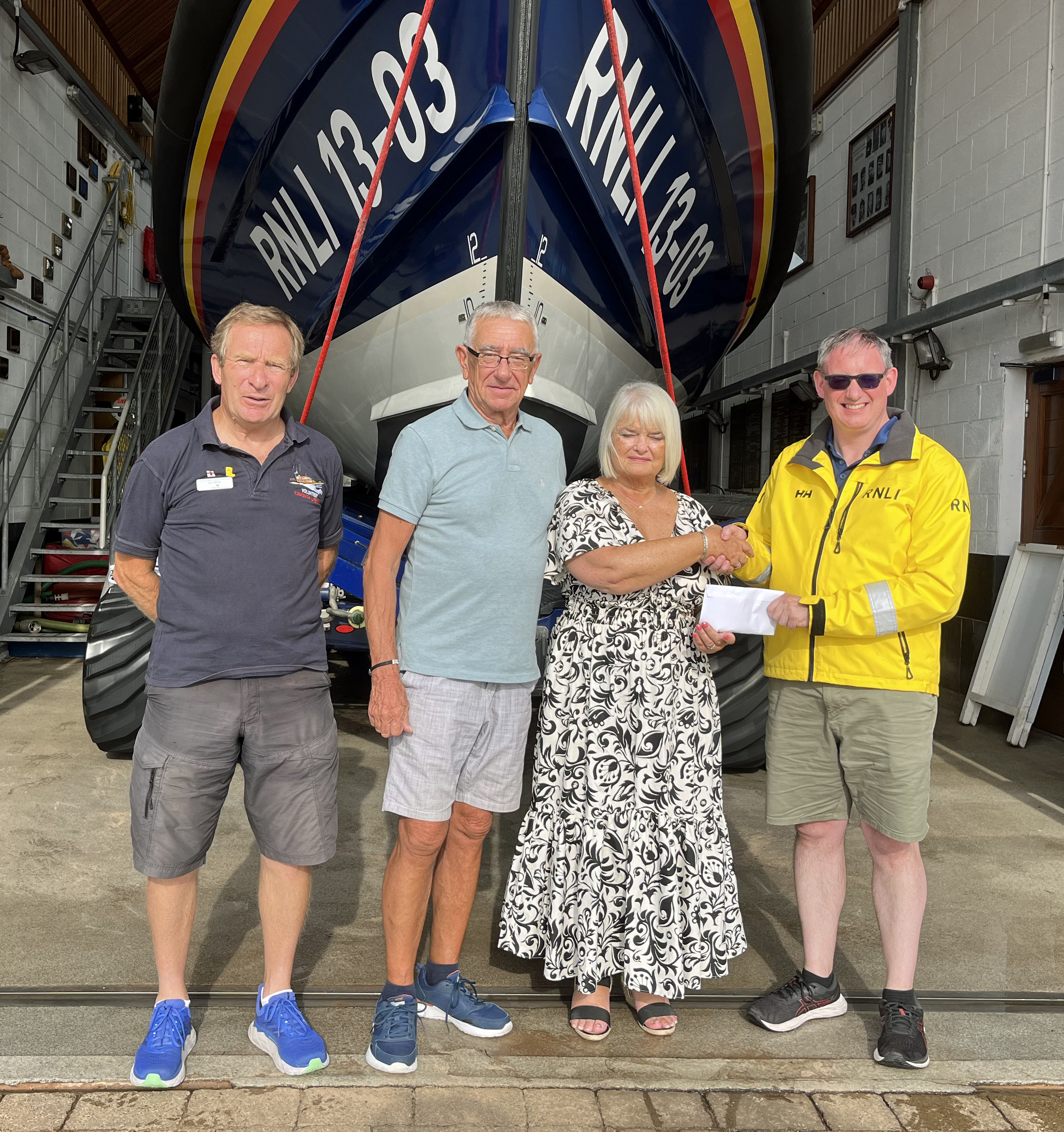 Birthday Bob donates to Exmouth RNLI | RNLI