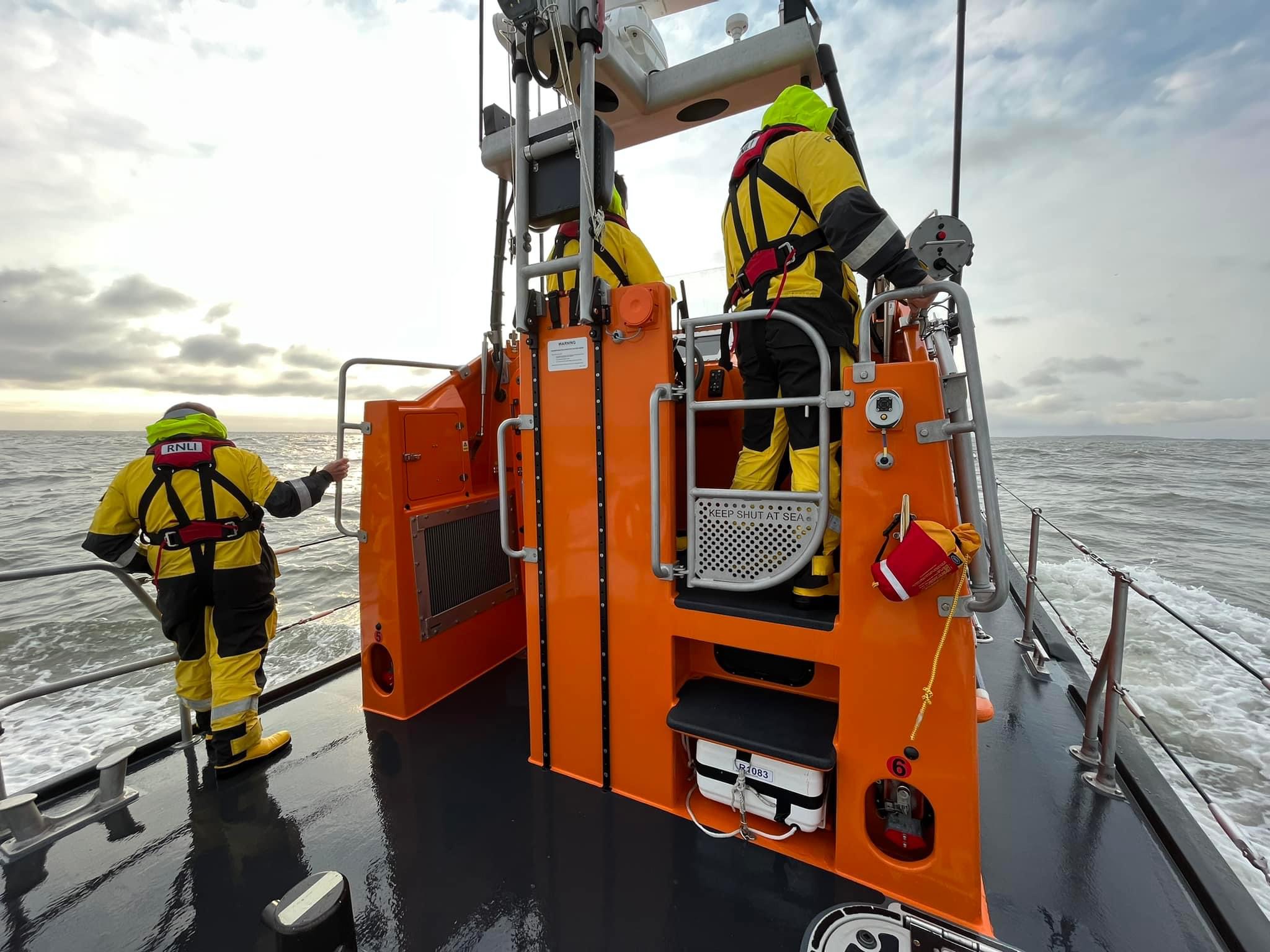 Distress beacon sparks coastal search for Hoylake and New Brighton RNLI ...