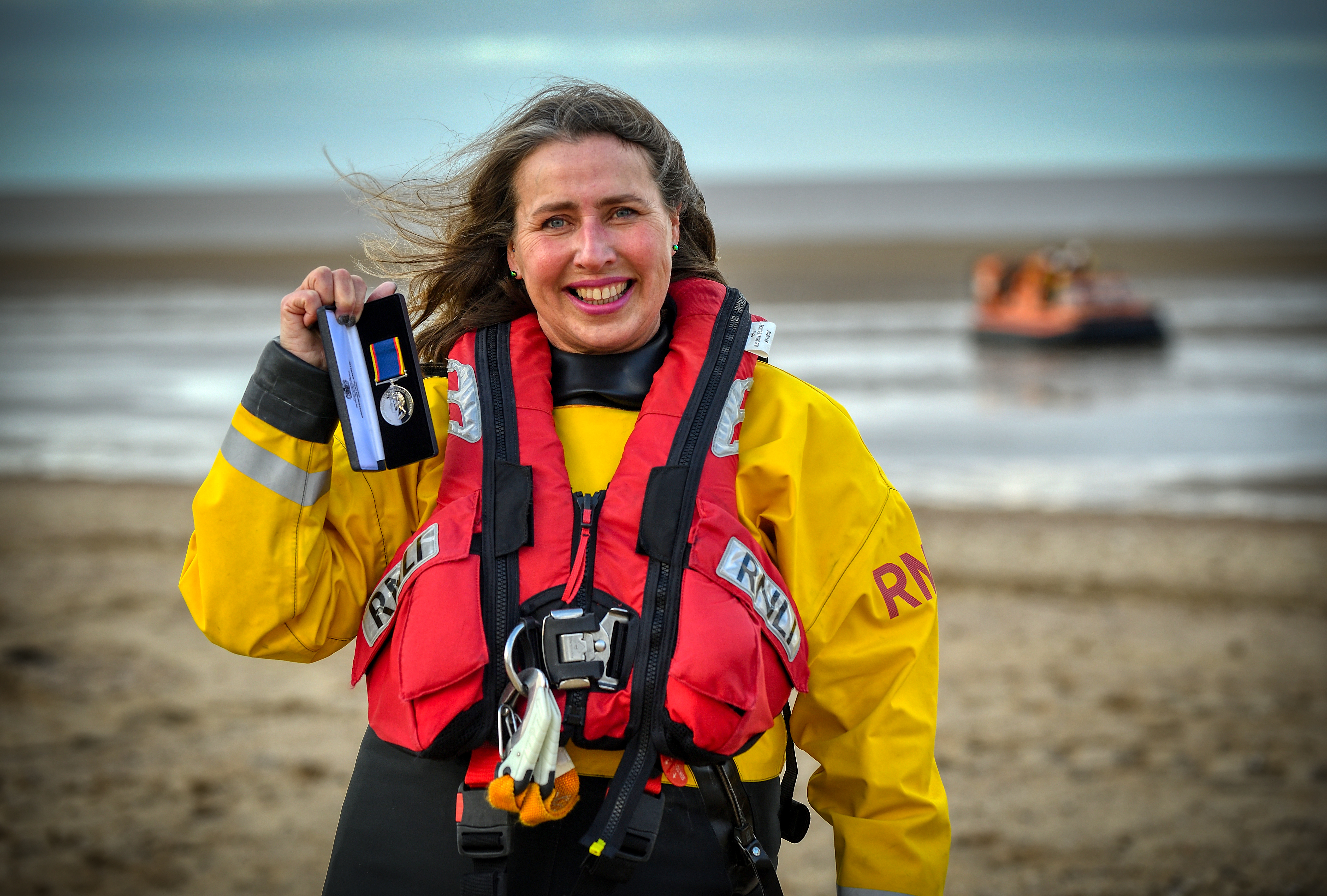 Hunstanton RNLI volunteer Leesa celebrates 20 years of lifesaving ...