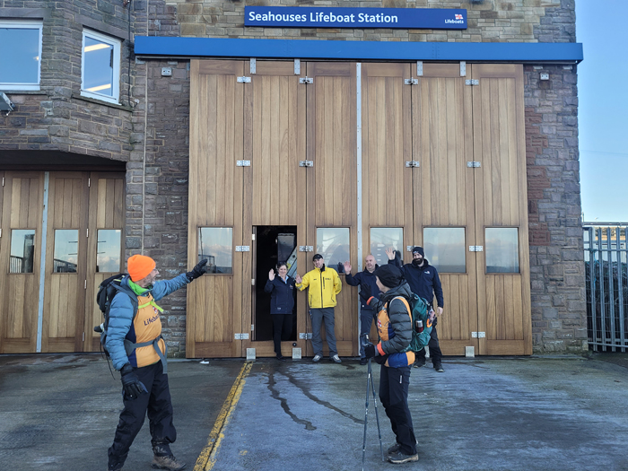 Fundraising walkers visit Seahouses Lifeboat Station on route south | RNLI