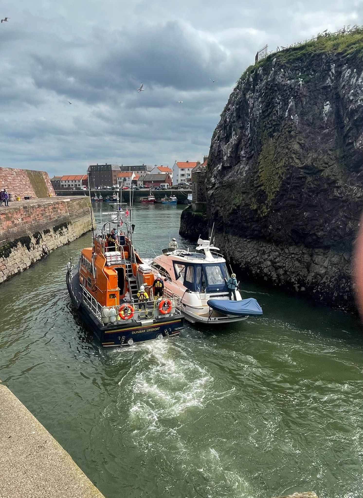 Dunbar RNLI volunteers called to help stricken motor cruiser | RNLI
