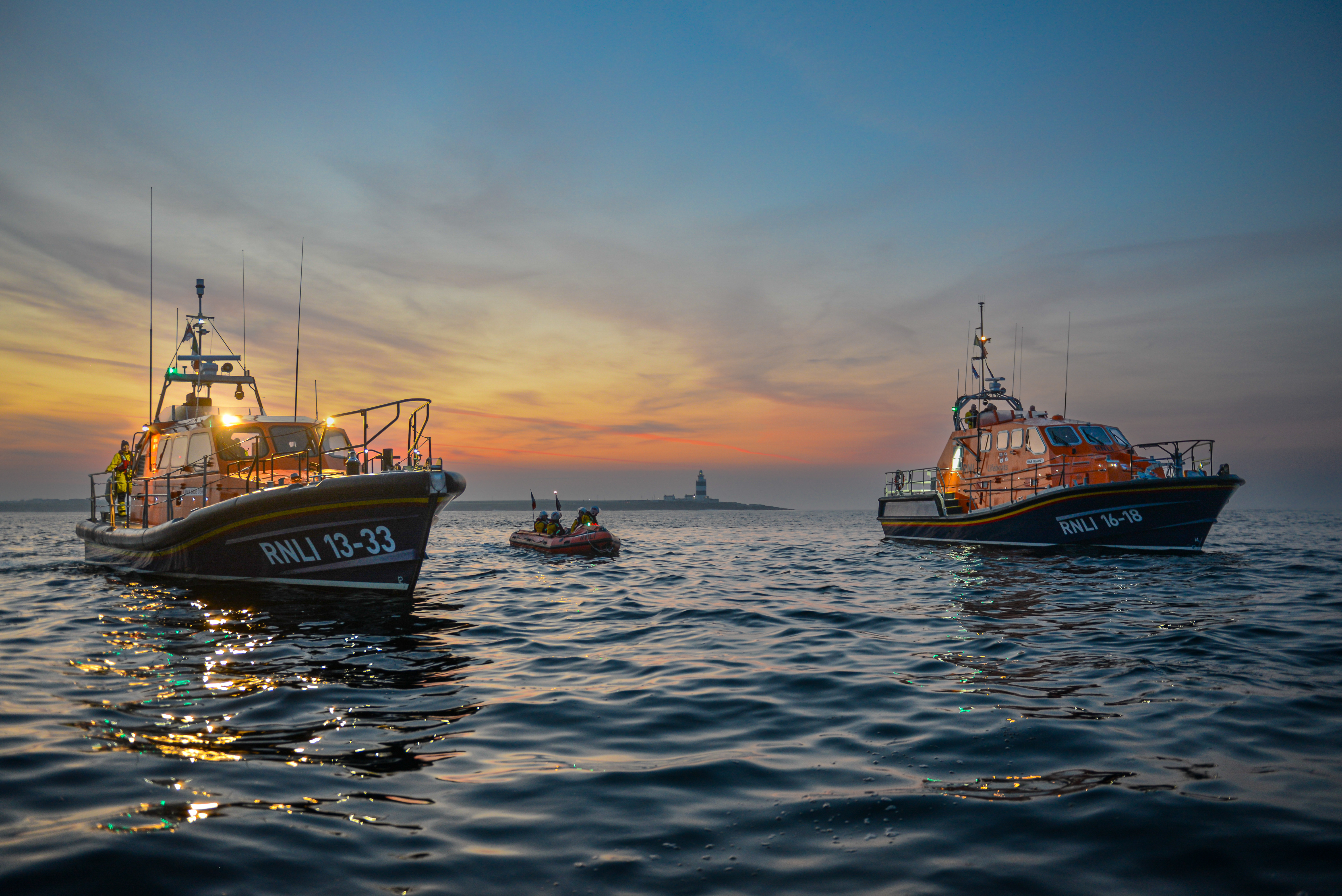 Darkness Into Light: RNLI Lifeboats Gather for Mental Health Awareness ...