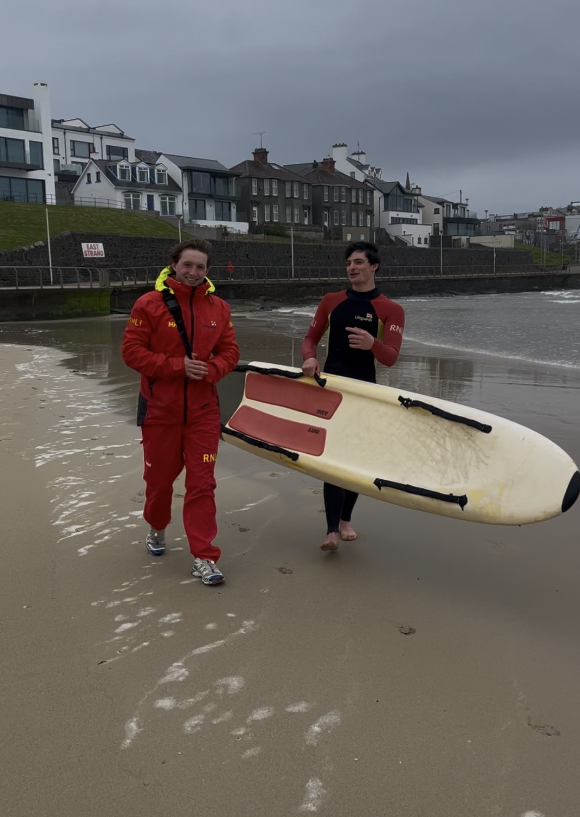 RNLI lifeguards assist five children caught by offshore winds off ...