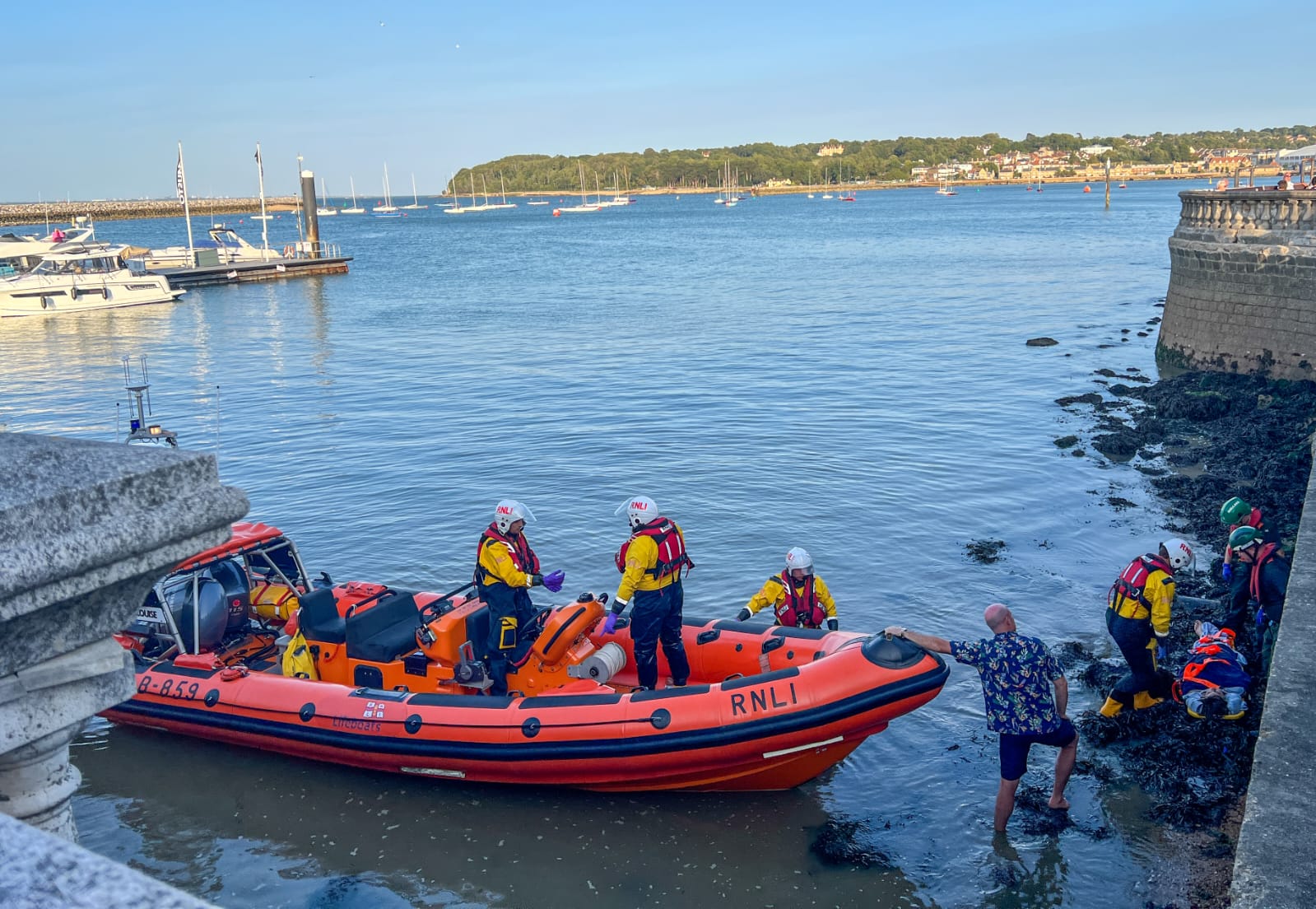 Cowes RNLI rescue child after fall off Parade at Cowes Week | RNLI