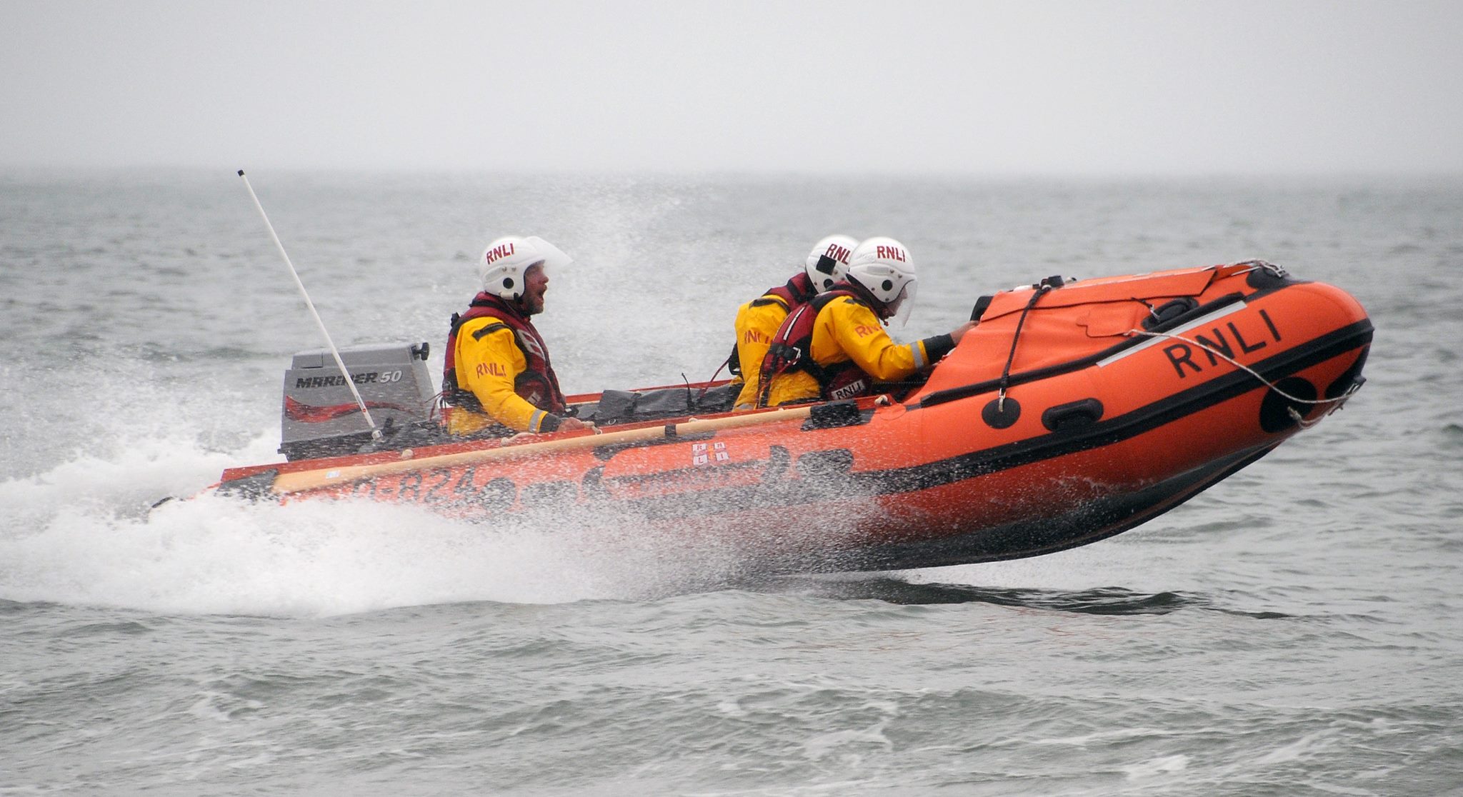 Horton and Port Eynon RNLI rescue seven people on Worms Head in Storm ...