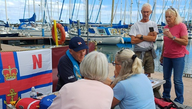 RNLI Unites with Yacht Club to Provide Water Safety Training | RNLI