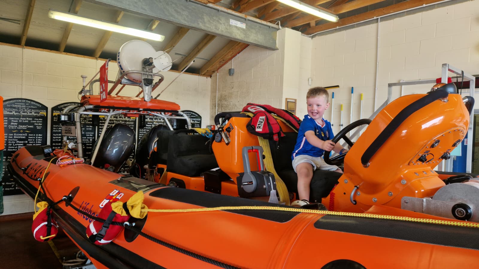 Community raises over £850 for Sunderland RNLI during successful ...