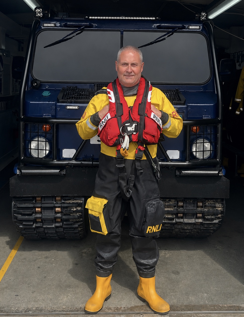 West Kirby RNLI volunteer to receive MBE for decades of dedicated ...