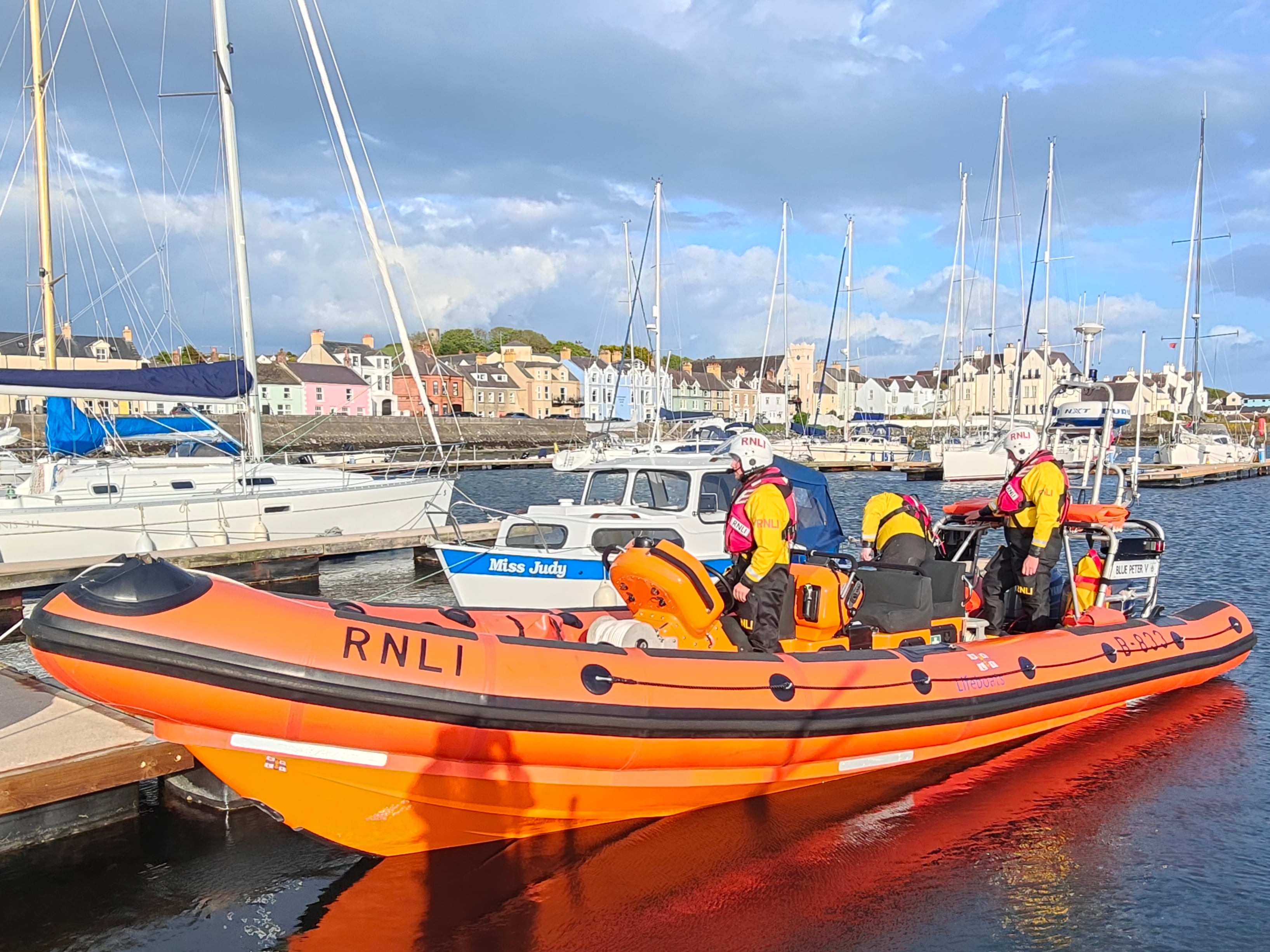 Portaferry RNLI crew respond to emergency alert on Strangford Lough | RNLI
