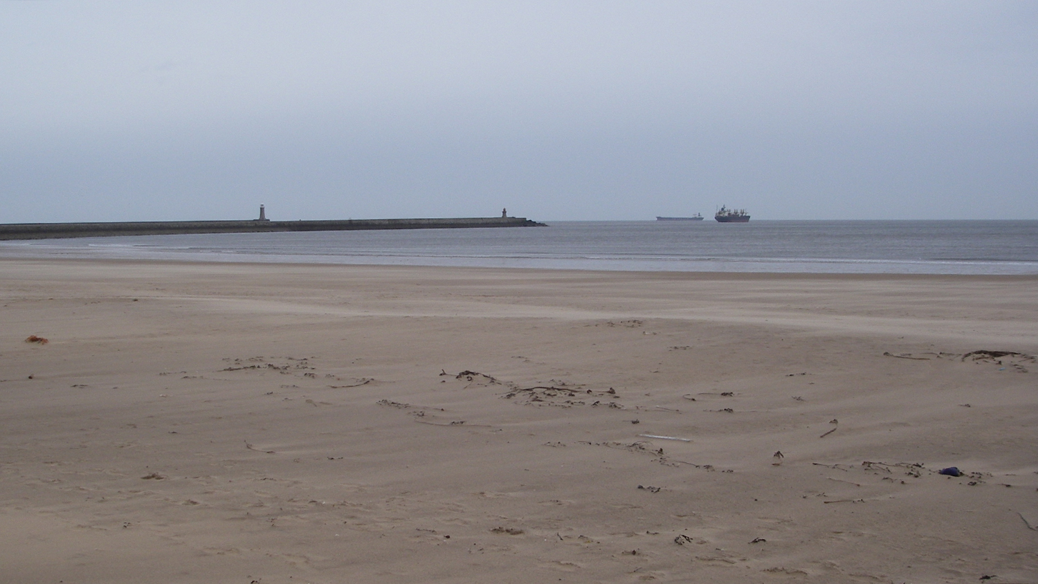 Sandhaven (Centre) Beach - Lifeguarded beaches